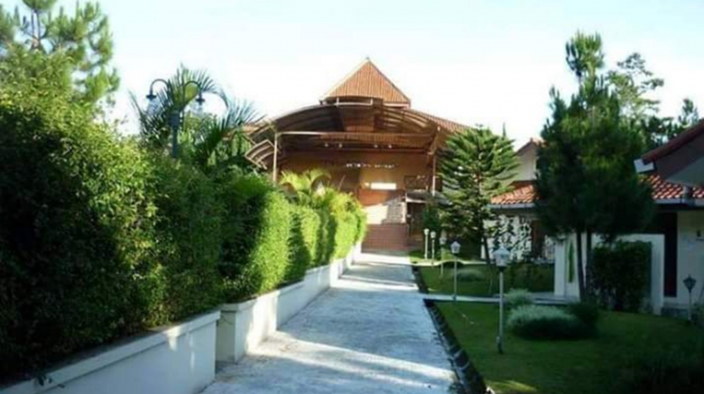 Pusat Meditasi Vipassana Dhamma Java